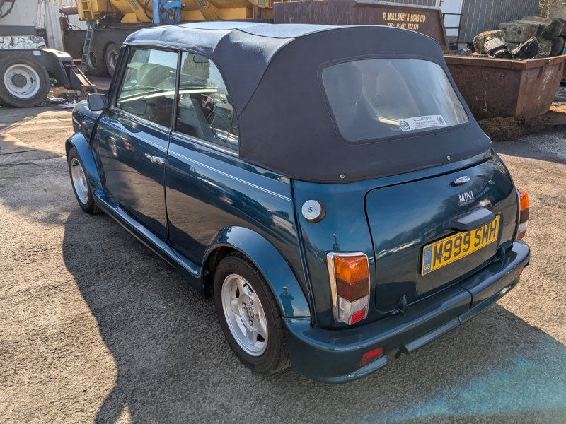 AUSTIN MINI CABRIOLET